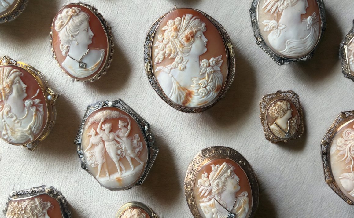 Italian Vintage 18K Yellow Fold Shell Cameo Woman Profile Ring ...