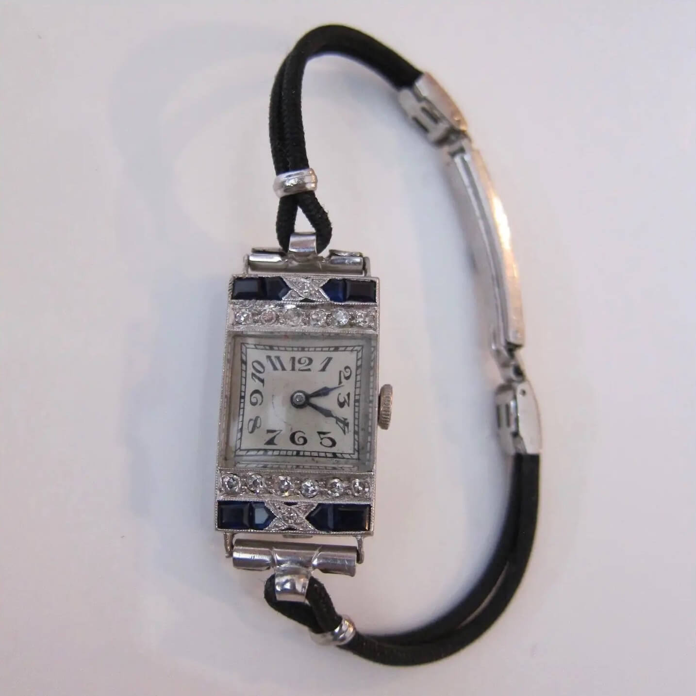 Art Deco Ladies Diamonds and Sapphires Watch – 900 Platinum – Historic Shop